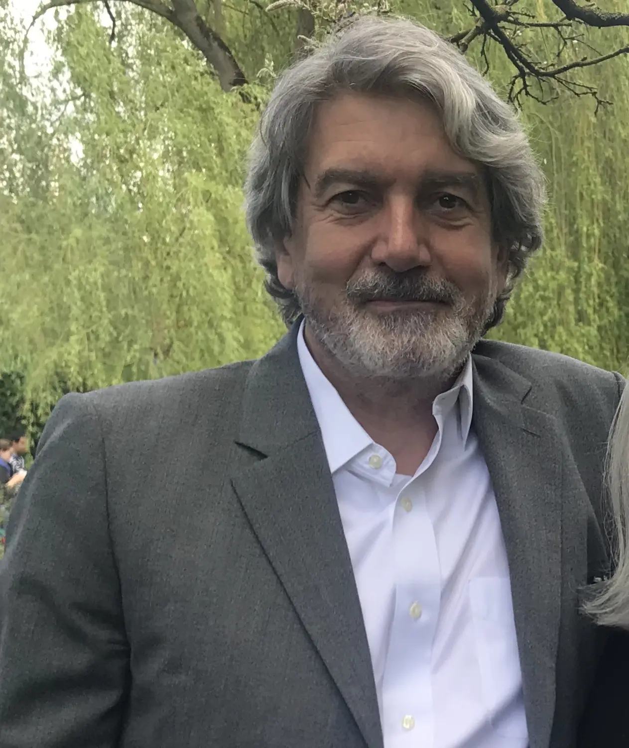 INTERVIEW – Bernard Faroux : « ‘Le nom sur le mur’ ouvre une réflexion ...